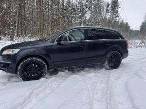 Blue Audi Q7 2007 in Moletai, with an engine capacity of 4.13 L and mileage of 325 thousand km for 4650 €, photo 2 on AUTOMOTO.COM.LV