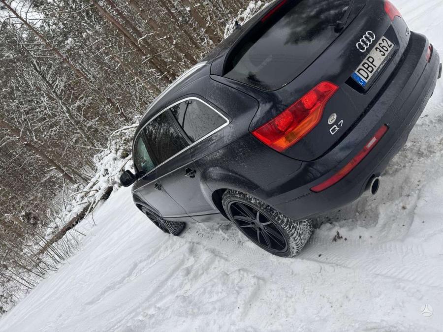 Blue Audi Q7 2007 in Moletai, with an engine capacity of 4.13 L and mileage of 325 thousand km for 4650 €, photo 10 on AUTOMOTO.COM.LV