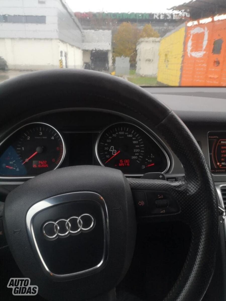 Zils Audi Q7 2007 Šauļi, ar dzinēja tilpumu 3.00 L un nobraukumu 330 tūkst. km par 6000 €, foto 6 vietnē AUTOMOTO.COM.LV