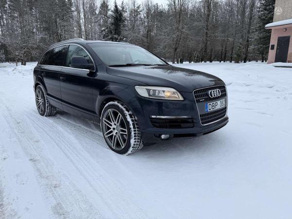 Blue Audi Q7 2007 in Moletai, with an engine capacity of 4.13 L and mileage of 329 thousand km for 4650 €, photo 2 on AUTOMOTO.COM.LV