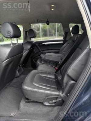 Blue Audi Q7 2007 in Jurmala, with an engine capacity of 3.00 L and mileage of 347 thousand km for 5252 €, photo 11 on AUTOMOTO.COM.LV