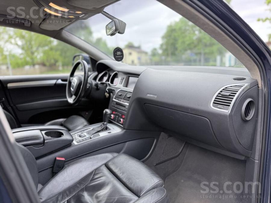Blue Audi Q7 2007 in Jurmala, with an engine capacity of 3.00 L and mileage of 347 thousand km for 5252 €, photo 12 on AUTOMOTO.COM.LV