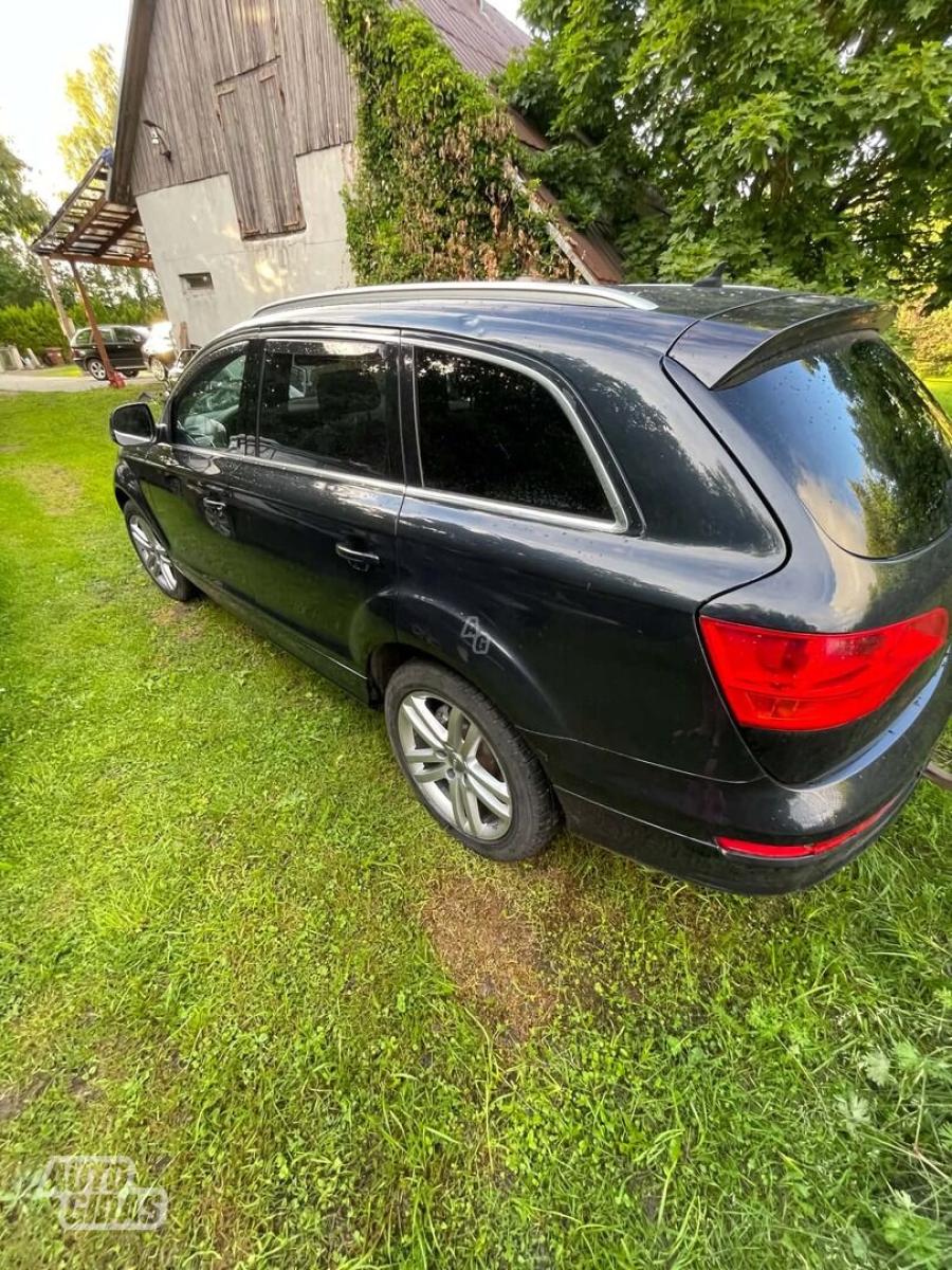Zils Audi Q7 2007 Raseiniai, ar dzinēja tilpumu 3.00 L un nobraukumu 304 tūkst. km par 4700 €, foto 3 vietnē AUTOMOTO.COM.LV