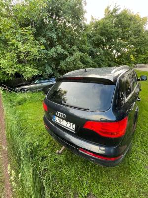 Zils Audi Q7 2007 Raseiniai, ar dzinēja tilpumu 3.00 L un nobraukumu 304 tūkst. km par 4700 €, foto 4 vietnē AUTOMOTO.COM.LV