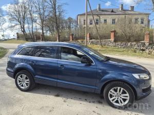 Zils Audi Q7 2007 Rēzekne, ar dzinēja tilpumu 4.20 L un nobraukumu 346 tūkst. km par 7400 €, foto 4 vietnē AUTOMOTO.COM.LV