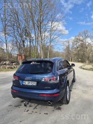 Zils Audi Q7 2007 Rēzekne, ar dzinēja tilpumu 4.20 L un nobraukumu 346 tūkst. km par 7400 €, foto 5 vietnē AUTOMOTO.COM.LV