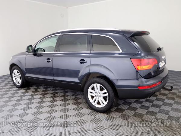 Blue Audi Q7 2007 in Tallinn, with an engine capacity of 3.00 L and mileage of 397 thousand km for 2999 €, photo 4 on AUTOMOTO.COM.LV