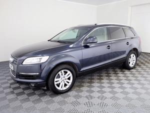 Zils Audi Q7 2007 Tallina, ar dzinēja tilpumu 3.00 L un nobraukumu 397 tūkst. km par 2999 €, foto 3 vietnē AUTOMOTO.COM.LV