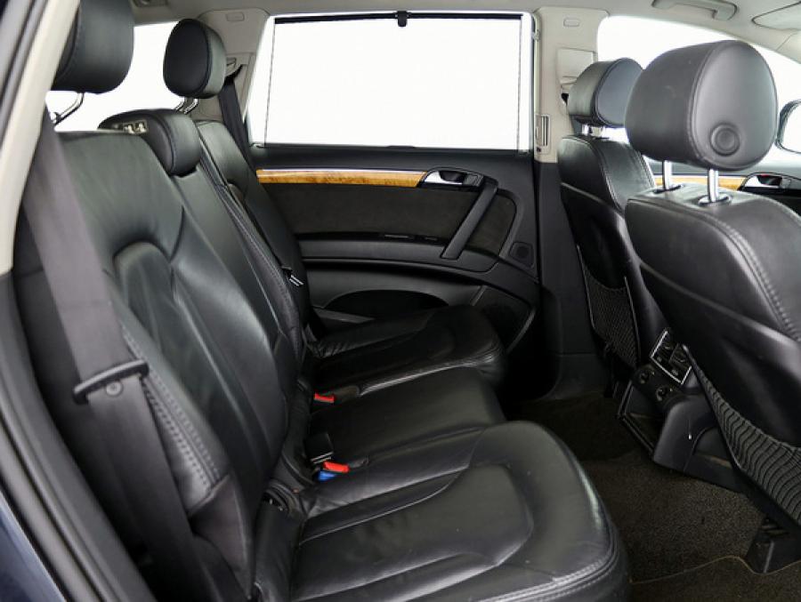Zils Audi Q7 2007 Tallina, ar dzinēja tilpumu 3.00 L un nobraukumu 397 tūkst. km par 2999 €, foto 8 vietnē AUTOMOTO.COM.LV