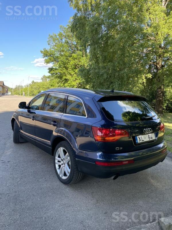 Blue Audi Q7 2008 in Rezekne, with an engine capacity of 3.00 L and mileage of 361 thousand km for 6450 €, photo 6 on AUTOMOTO.COM.LV
