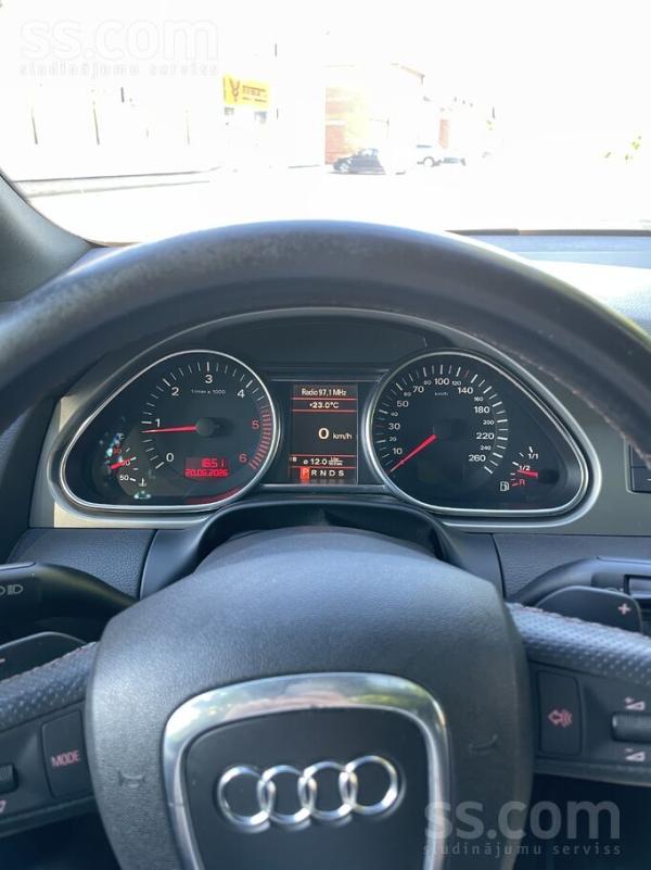 Blue Audi Q7 2008 in Rezekne, with an engine capacity of 3.00 L and mileage of 361 thousand km for 6450 €, photo 10 on AUTOMOTO.COM.LV
