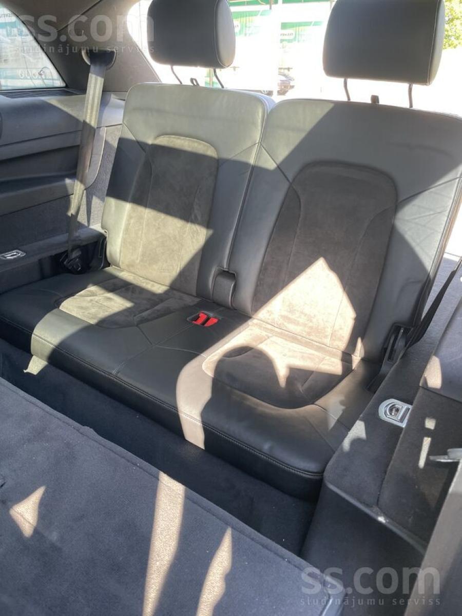Zils Audi Q7 2008 Rēzekne, ar dzinēja tilpumu 3.00 L un nobraukumu 361 tūkst. km par 6450 €, foto 20 vietnē AUTOMOTO.COM.LV