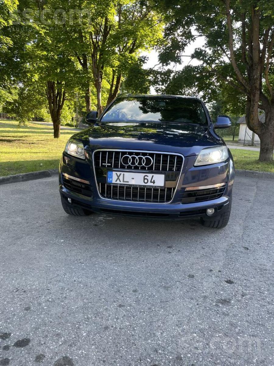 Zils Audi Q7 2008 Rēzekne, ar dzinēja tilpumu 3.00 L un nobraukumu 361 tūkst. km par 6450 €, foto 22 vietnē AUTOMOTO.COM.LV