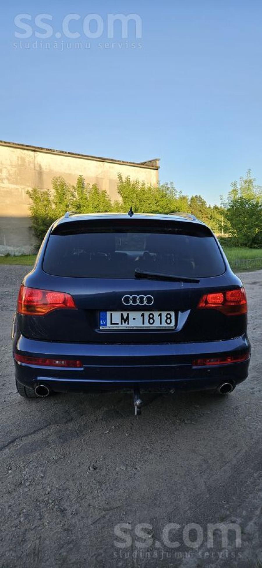 Zils Audi Q7 2008 Daugavpils, ar dzinēja tilpumu 3.00 L un nobraukumu 364 tūkst. km par 5500 €, foto 5 vietnē AUTOMOTO.COM.LV