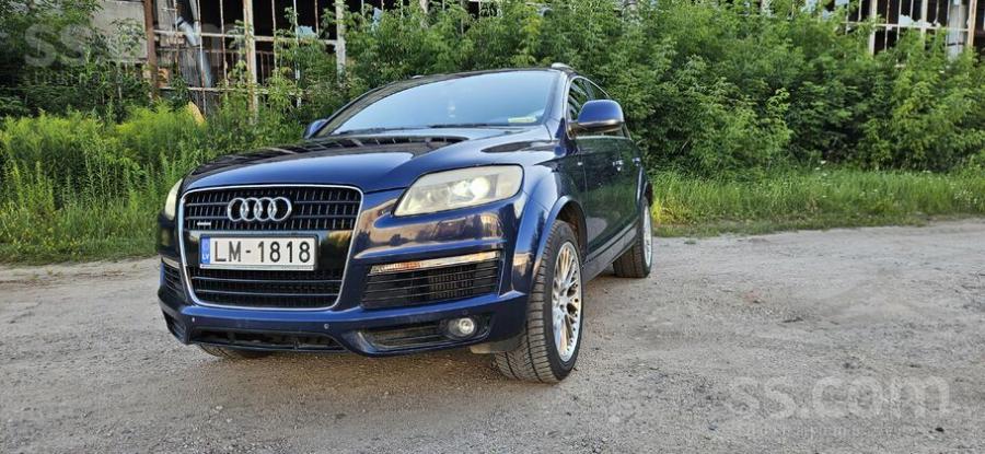 Blue Audi Q7 2008 in Daugavpils, with an engine capacity of 3.00 L and mileage of 364 thousand km for 5500 €, photo 5 on AUTOMOTO.COM.LV