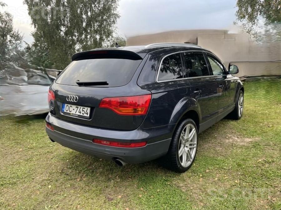 Zils Audi Q7 2008 Rīga, ar dzinēja tilpumu 3.00 L un nobraukumu 293 tūkst. km par 8500 €, foto 4 vietnē AUTOMOTO.COM.LV