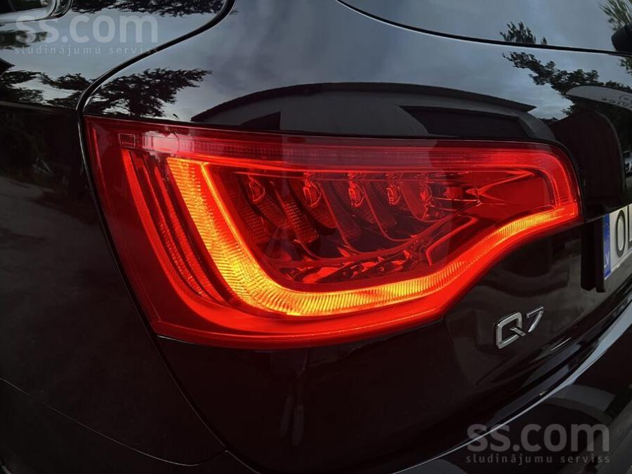 Zils Audi Q7 2012 Rīga, ar dzinēja tilpumu 3.00 L un nobraukumu 228 tūkst. km par 14950 €, foto 9 vietnē AUTOMOTO.COM.LV