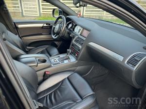 Zils Audi Q7 2012 Rīga, ar dzinēja tilpumu 3.00 L un nobraukumu 228 tūkst. km par 14950 €, foto 14 vietnē AUTOMOTO.COM.LV