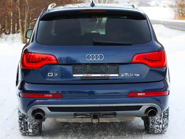 Zils Audi Q7 2013 Kretinga, ar dzinēja tilpumu 3.00 L un nobraukumu 249 tūkst. km par 8199 €, foto 10 vietnē AUTOMOTO.COM.LV