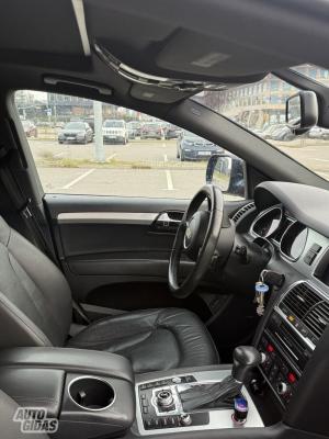 Zils Audi Q7 2013 Viļņa, ar dzinēja tilpumu 3.00 L un nobraukumu 264 tūkst. km par 12700 €, foto 7 vietnē AUTOMOTO.COM.LV