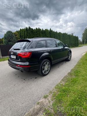 Zils Audi Q7 2014 Rīga, ar dzinēja tilpumu 3.00 L un nobraukumu 258 tūkst. km par 12200 €, foto 7 vietnē AUTOMOTO.COM.LV