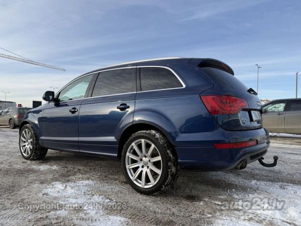 Zils Audi Q7 2015 Tallina, ar dzinēja tilpumu 3.00 L un nobraukumu 245 tūkst. km par 17999 €, foto 4 vietnē AUTOMOTO.COM.LV