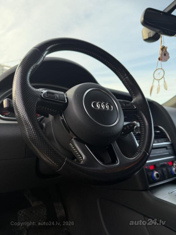 Blue Audi Q7 2015 in Tallinn, with an engine capacity of 3.00 L and mileage of 245 thousand km for 17999 €, photo 11 on AUTOMOTO.COM.LV