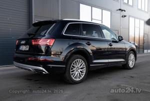 Zils Audi Q7 2015 Tallina, ar dzinēja tilpumu 3.00 L un nobraukumu 187 tūkst. km par 22900 €, foto 4 vietnē AUTOMOTO.COM.LV