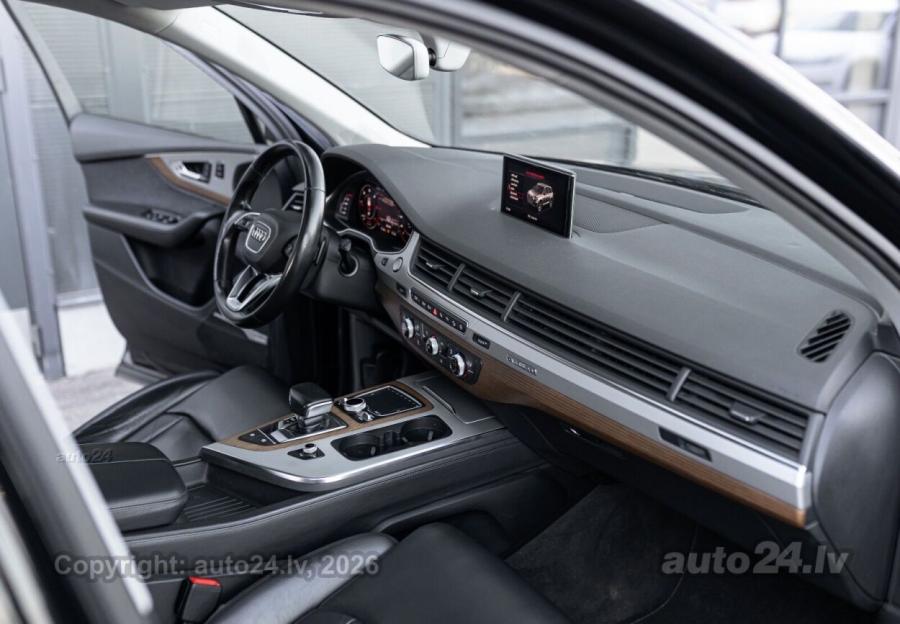 Zils Audi Q7 2015 Tallina, ar dzinēja tilpumu 3.00 L un nobraukumu 187 tūkst. km par 22900 €, foto 12 vietnē AUTOMOTO.COM.LV