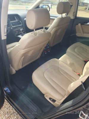 Blue Audi Q7 2015 in Tallinn, with an engine capacity of 3.00 L and mileage of 208 thousand km for 11990 €, photo 8 on AUTOMOTO.COM.LV