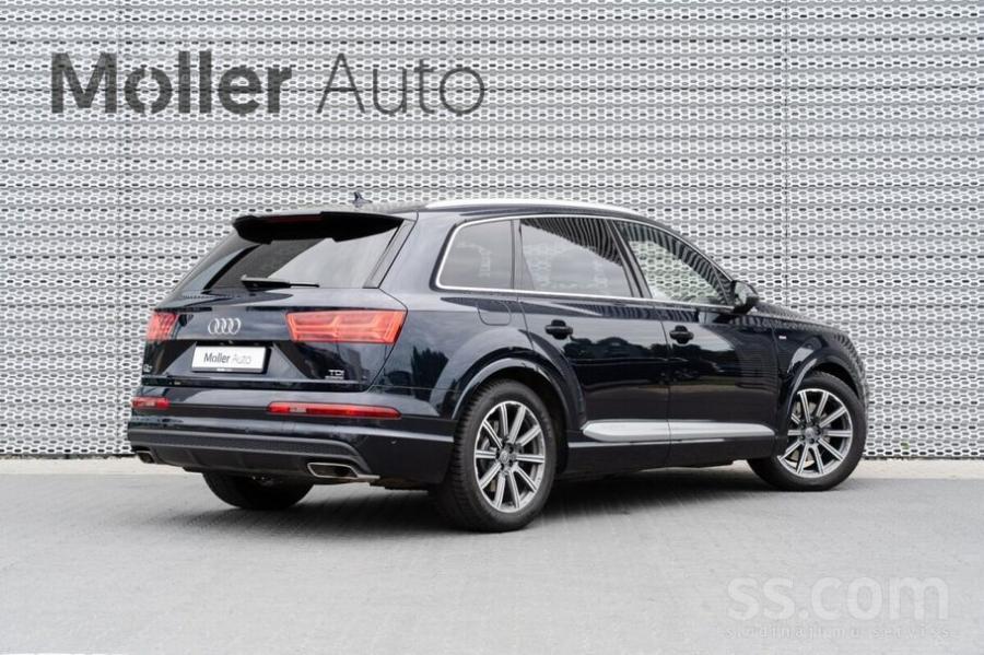 Blue Audi Q7 2015 in Riga, with an engine capacity of 3.00 L and mileage of 259 thousand km for 26700 €, photo 5 on AUTOMOTO.COM.LV