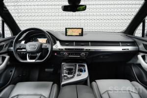 Blue Audi Q7 2015 in Riga, with an engine capacity of 3.00 L and mileage of 259 thousand km for 26700 €, photo 8 on AUTOMOTO.COM.LV