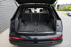 Blue Audi Q7 2015 in Riga, with an engine capacity of 3.00 L and mileage of 259 thousand km for 26700 €, photo 31 on AUTOMOTO.COM.LV