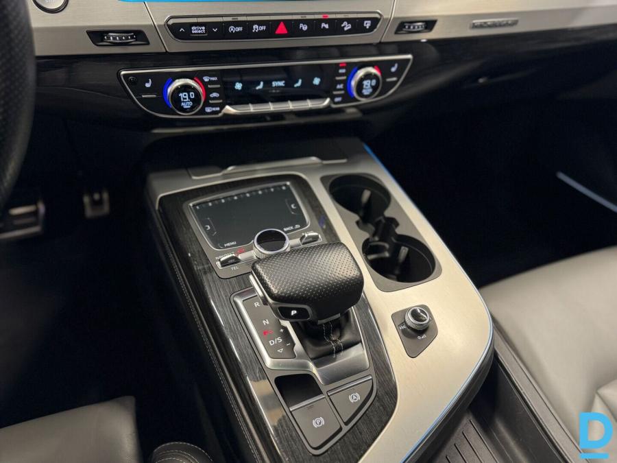 Zils Audi Q7 2016 Mārupe, ar dzinēja tilpumu 3.00 L un nobraukumu 143 tūkst. km par 31990 €, foto 9 vietnē AUTOMOTO.COM.LV