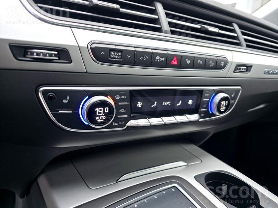 Zils Audi Q7 2016 Rīga, ar dzinēja tilpumu 3.00 L un nobraukumu 211 tūkst. km par 24900 €, foto 22 vietnē AUTOMOTO.COM.LV