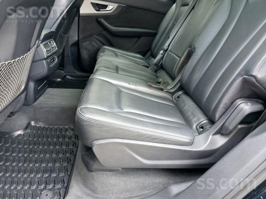 Zils Audi Q7 2016 Rīga, ar dzinēja tilpumu 3.00 L un nobraukumu 211 tūkst. km par 24900 €, foto 31 vietnē AUTOMOTO.COM.LV