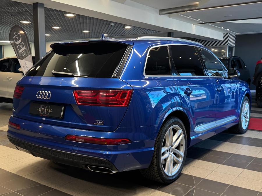 Zils Audi Q7 2016 Rīga, ar dzinēja tilpumu 3.00 L un nobraukumu 143 tūkst. km par 29990 €, foto 1 vietnē AUTOMOTO.COM.LV