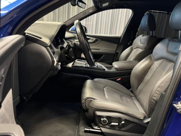 Zils Audi Q7 2016 Rīga, ar dzinēja tilpumu 3.00 L un nobraukumu 143 tūkst. km par 29990 €, foto 7 vietnē AUTOMOTO.COM.LV