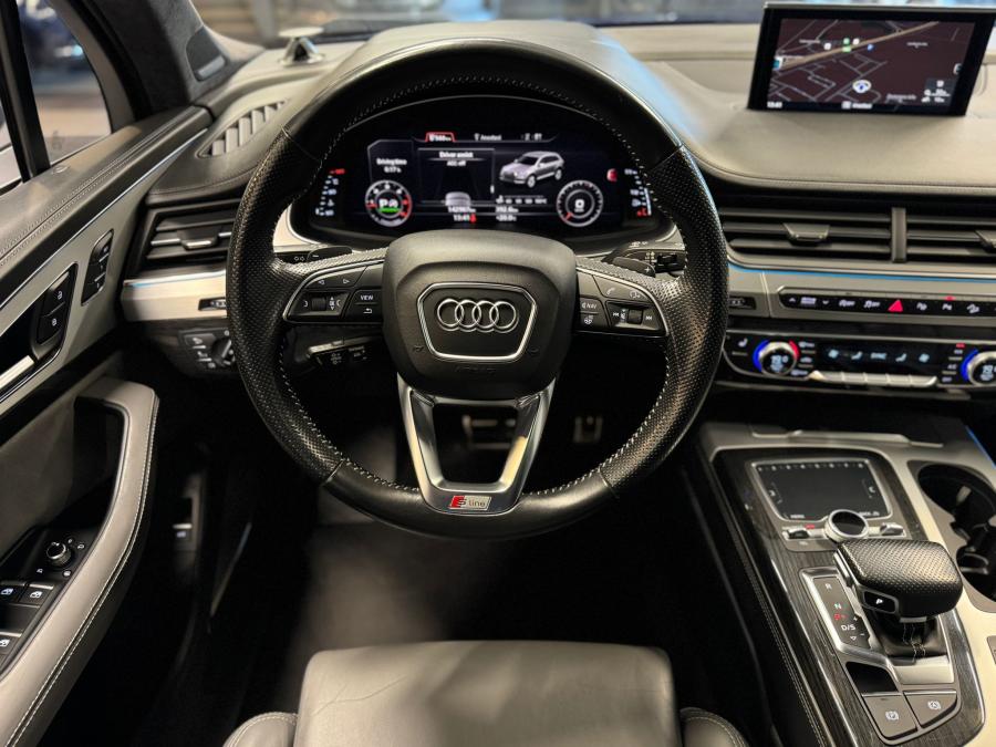 Zils Audi Q7 2016 Rīga, ar dzinēja tilpumu 3.00 L un nobraukumu 143 tūkst. km par 29990 €, foto 10 vietnē AUTOMOTO.COM.LV