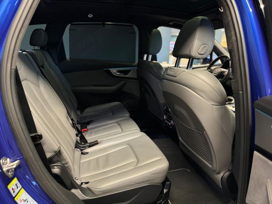 Zils Audi Q7 2016 Rīga, ar dzinēja tilpumu 3.00 L un nobraukumu 143 tūkst. km par 29990 €, foto 18 vietnē AUTOMOTO.COM.LV