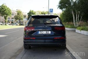Blue Audi Q7 2016 in Riga, with an engine capacity of 4.00 L and mileage of 154 thousand km for 34599 €, photo 6 on AUTOMOTO.COM.LV