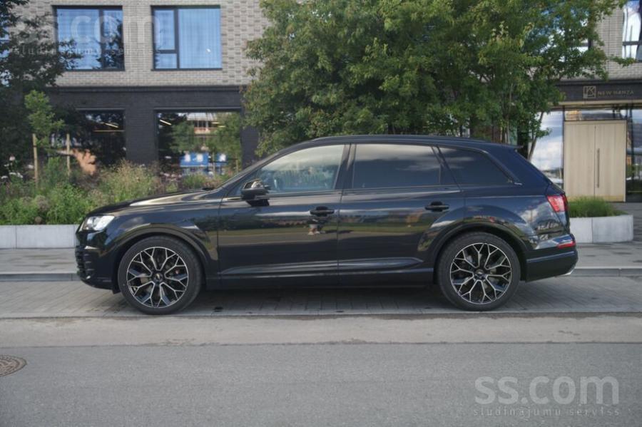 Blue Audi Q7 2016 in Riga, with an engine capacity of 4.00 L and mileage of 154 thousand km for 34599 €, photo 8 on AUTOMOTO.COM.LV