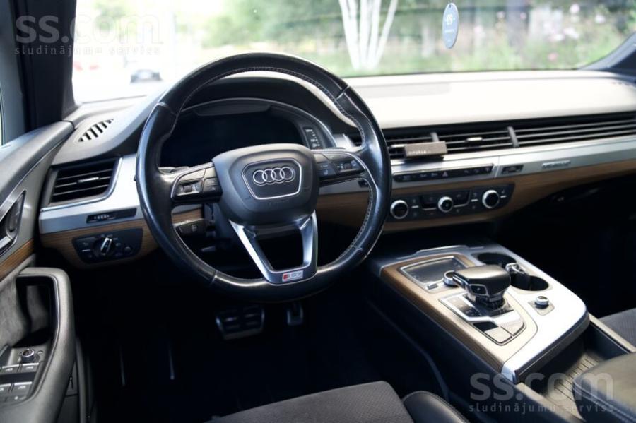 Blue Audi Q7 2016 in Riga, with an engine capacity of 4.00 L and mileage of 154 thousand km for 34599 €, photo 18 on AUTOMOTO.COM.LV