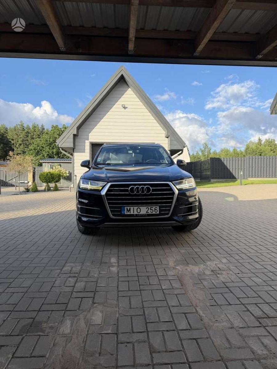 Blue Audi Q7 2016 in Vilnius, with an engine capacity of 2.97 L and mileage of 250 thousand km for 18200 €, photo 3 on AUTOMOTO.COM.LV