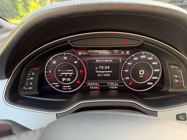 Blue Audi Q7 2016 in Vilnius, with an engine capacity of 2.97 L and mileage of 250 thousand km for 18200 €, photo 7 on AUTOMOTO.COM.LV
