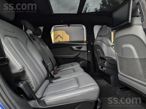 Blue Audi Q7 2016 in Tukums, with an engine capacity of 3.00 L and mileage of 260 thousand km for 25500 €, photo 8 on AUTOMOTO.COM.LV