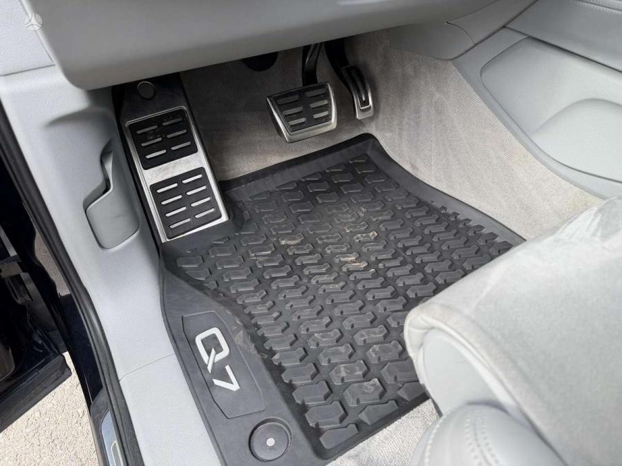 Zils Audi Q7 2016 Kauņa, ar dzinēja tilpumu 2.97 L un nobraukumu 194 tūkst. km par 24750 €, foto 22 vietnē AUTOMOTO.COM.LV