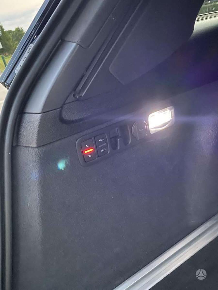 Zils Audi Q7 2016 Šauļi, ar dzinēja tilpumu 3.00 L un nobraukumu 228 tūkst. km par 24000 €, foto 22 vietnē AUTOMOTO.COM.LV
