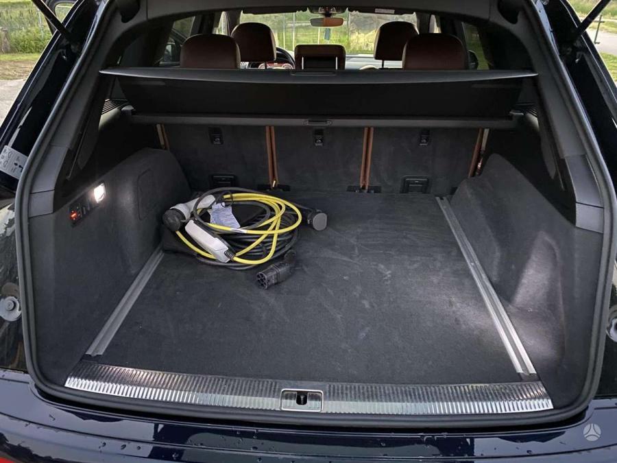 Zils Audi Q7 2016 Šauļi, ar dzinēja tilpumu 3.00 L un nobraukumu 228 tūkst. km par 24000 €, foto 23 vietnē AUTOMOTO.COM.LV