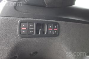 Zils Audi Q7 2016 Rīga, ar dzinēja tilpumu 3.00 L un nobraukumu 145 tūkst. km par 29480 €, foto 32 vietnē AUTOMOTO.COM.LV